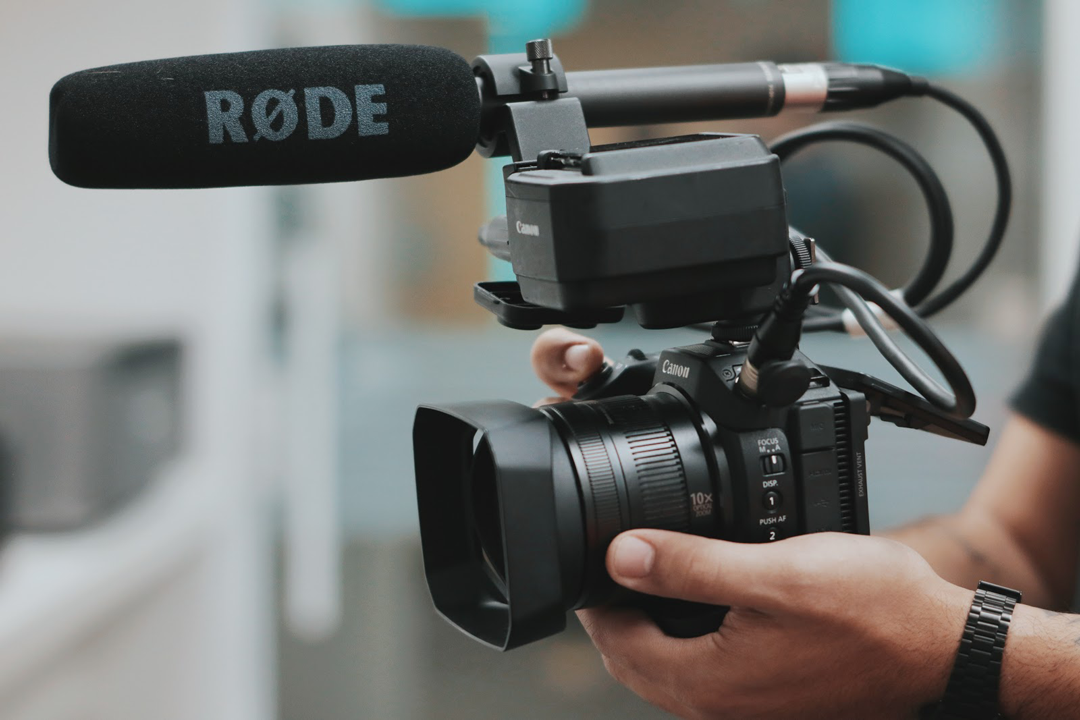 Microphone Options for Video Ads - TubeSift Blog